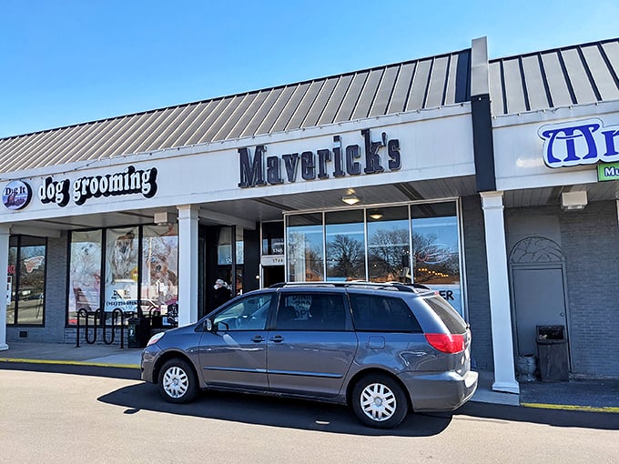 No frills, all thrills at Maverick's. Their roast beef sandwich is so good, you might forget your own name while eating it.