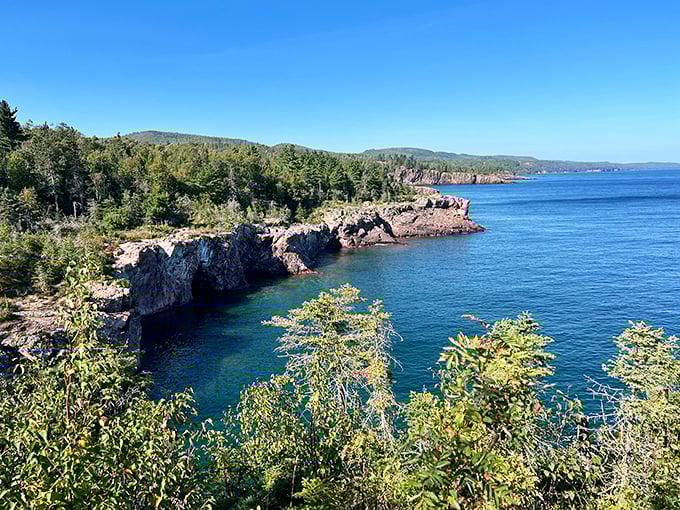 Lake Superior's rocky red carpet! Where the water meets the shore in a spectacle worthy of nature's Oscars. Photo credit: Frank Peinemann