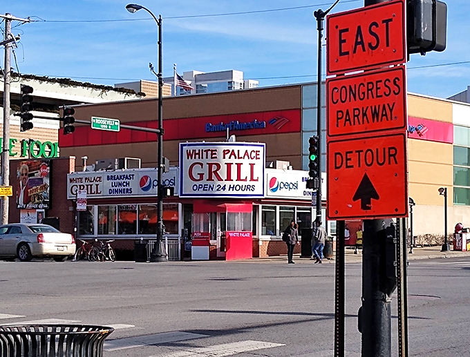 Where Roosevelt Road meets comfort food heaven. The White Palace Grill: serving up slices of Americana with a side of Chicago charm.