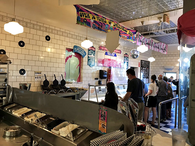 Welcome to flavor town, population: you! This retro wonderland serves up more than just meals &ndash; it's dishing out pure, unadulterated Americana by the plateful.