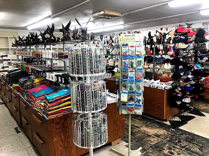 Like a time capsule of Americana, shelves burst with vintage-style souvenirs and local crafts from floor to ceiling.