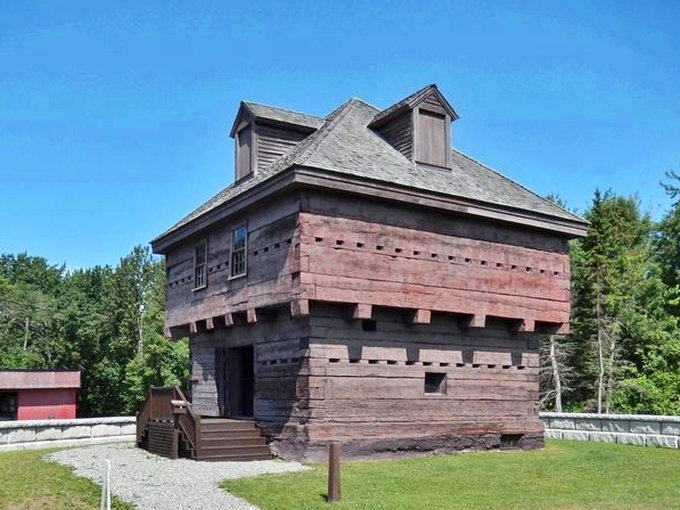 Welcome to Fort Kent: Where America begins and your GPS says, "Are you sure about this?"