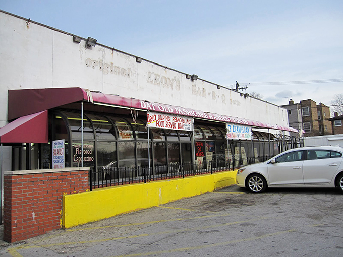 Dat Donut: Where size definitely matters! These Texas-sized treats are the Godzillas of the donut world.