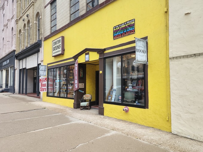 Caution: Yellow building may cause sudden outbreaks of reading! Downtown Books' vibrant exterior is impossible to miss.