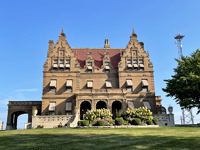 Pabst Mansion: Where beer dreams become architectural reality. It's like Willy Wonka's factory, but for adults!