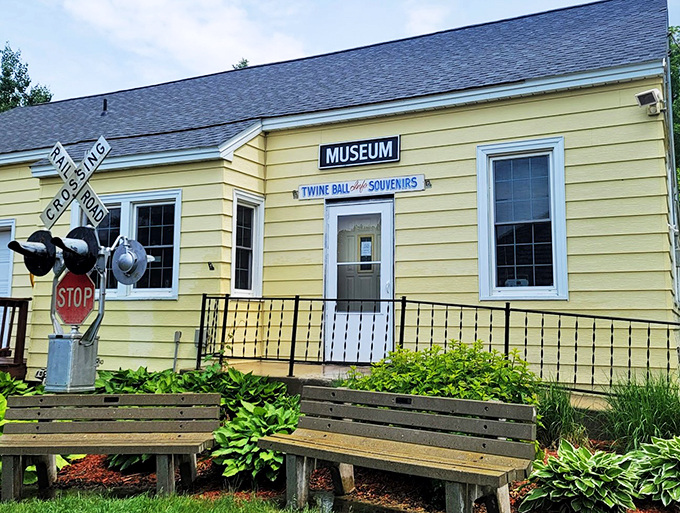 Unraveling the mystery of America's largest ball of twine. It's knot your average museum, that's for sure!