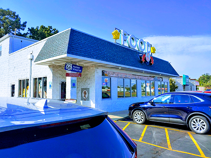 Where Route 66 meets comfort food heaven. It's the American dream, deep-fried and delicious. Photo credit: Dan Kleczkowski
