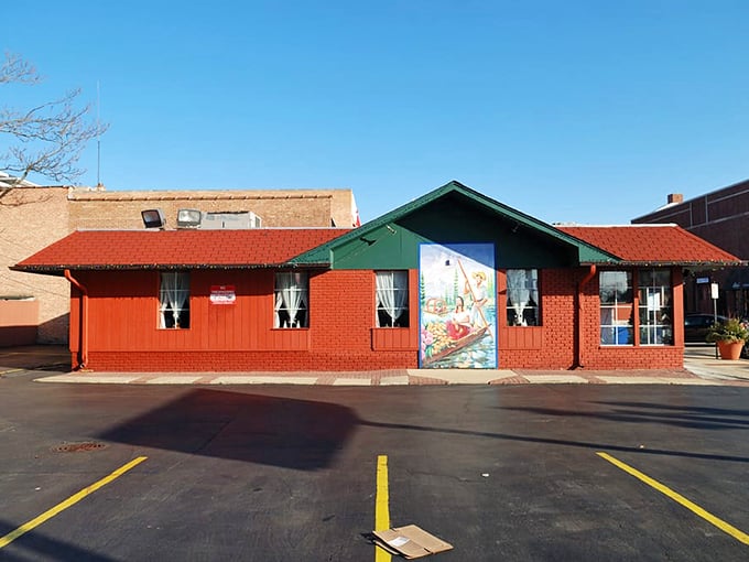 Red brick, big windows, and endless possibilities! El Zarape is like that unassuming friend who always knows the best places to eat. Photo credit: Charles S.