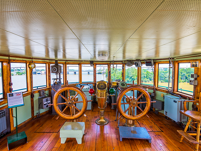 All hands on deck! This captain's quarters is so authentic, you'll be searching for your sea legs.