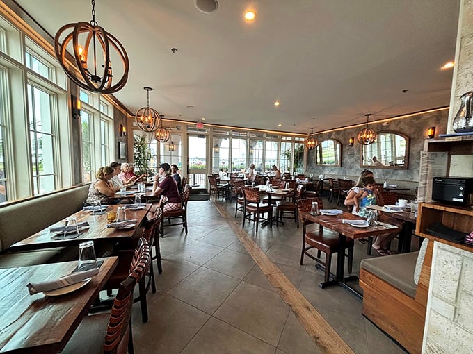 Dining room or art gallery? With those views and that lighting, your Instagram feed just found its new favorite backdrop. Photo credit: Shari Mohman