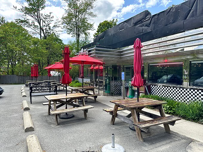 Outdoor seating that's perfect for people-watching or soaking up Vermont's natural beauty. It's like a picnic, but with better food and no ants.