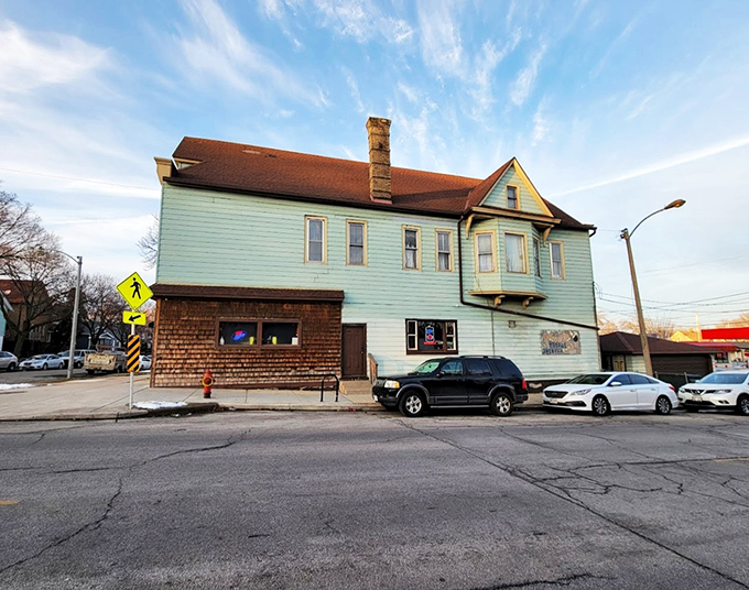 Honey, I shrunk the bowling alley! Milwaukee's pint-sized lanes pack a full-sized punch of fun.