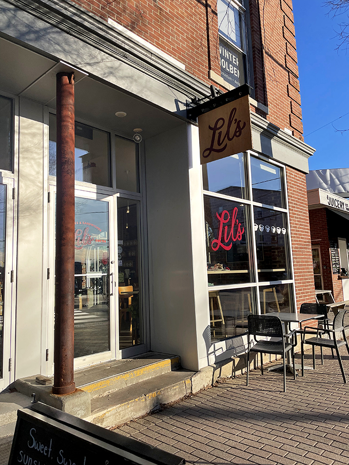 Lil's Caf&eacute;: Where "breakfast pasta" isn't just a crazy dream. This quaint spot proves that noodles know no time constraints.