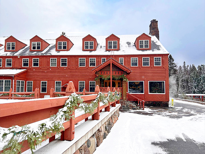 Winter wonderland or summer paradise? At Lutsen, you don't have to choose. It's like a choose-your-own-adventure book, but with better views. 