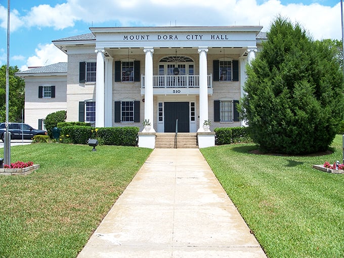 Mount Dora: Southern charm meets lakeside living. This grand city hall wouldn't look out of place in "Gone with the Wind."