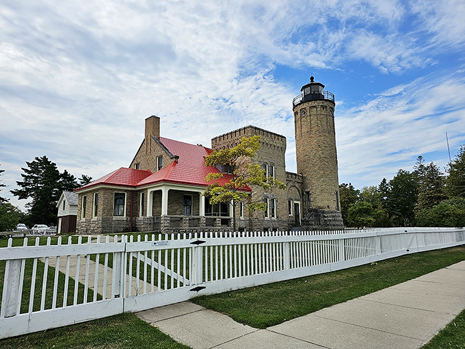 Old Mackinac Point: Where lighthouses play dress-up as castles. It's the Great Lakes' very own Hogwarts, minus the moving staircases. 