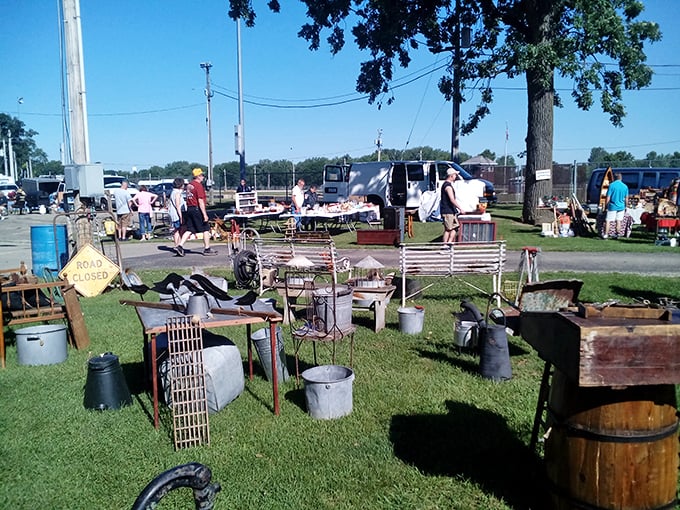 No, they don't sell century-old BLTs. But you might find the perfect vintage picnic basket to pack your own lunch for treasure hunting. Photo credit: Landon Verbrugge