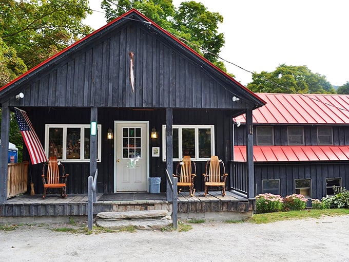 Blink and you might miss it, but your taste buds will never forgive you if you pass by this maple mecca.