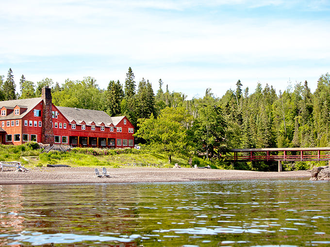 Lakeside serenity meets mountain majesty. It's the kind of view that makes you want to yodel&mdash;even if you don't know how.