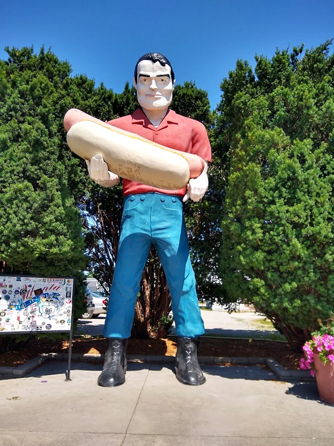 Axe traded for a hot dog? Atlanta's Paul Bunyan seems to have found a tastier calling.