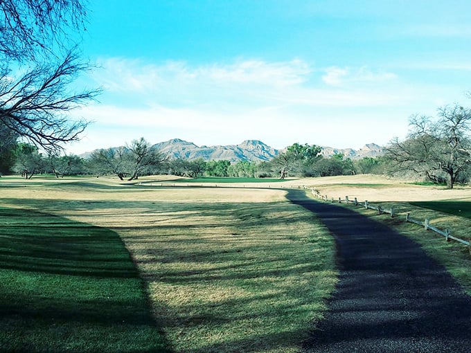 Fore! Or should we say, "Four seasons of beauty!" Tubac's golf course offers a year-round spectacle, with mountains playing backdrop to your swing.