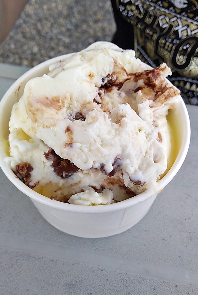 Creamy, dreamy, and utterly supreme-y. This isn't just dessert; it's a bowl of happiness that puts a smile on your face and your taste buds.