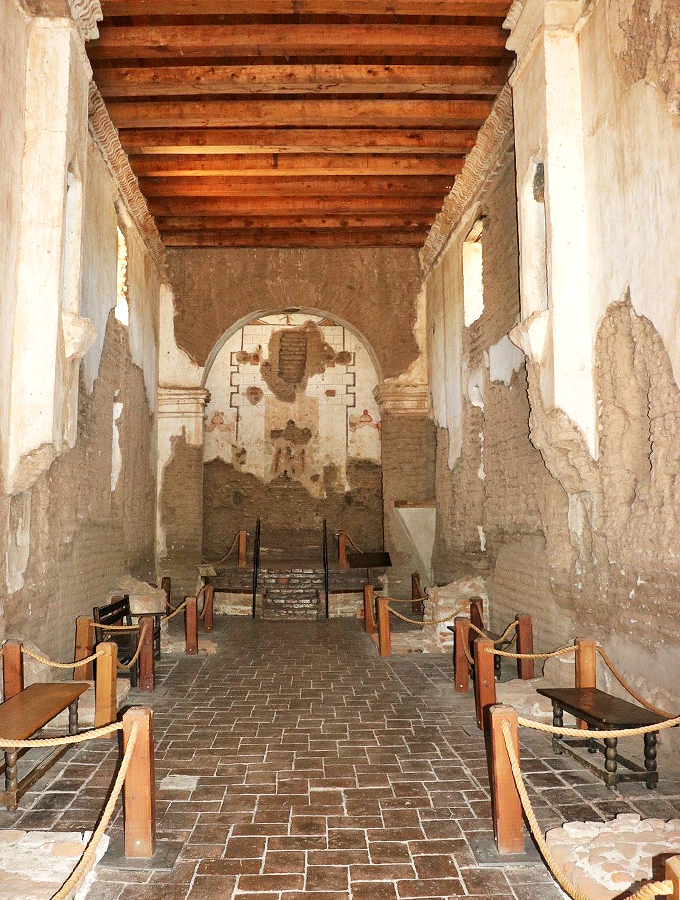 Step into the wayback machine, folks! This church interior is like a greatest hits album of colonial architecture.