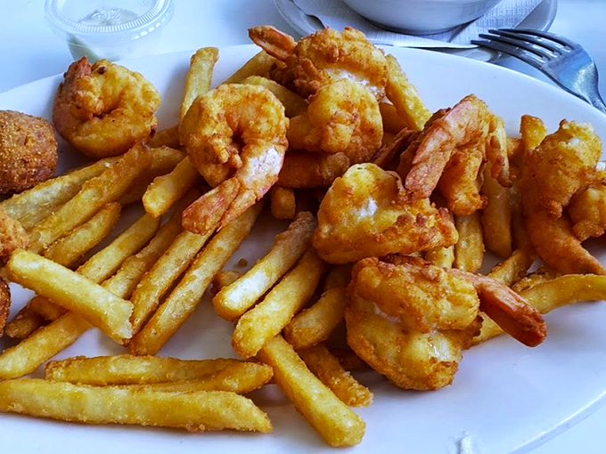 Golden treasures from the deep fryer! These crispy morsels are like edible sunshine, perfect for brightening up any day.