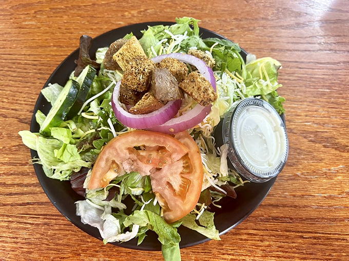 Who says you can't make friends with salad? This colorful ensemble is ready for its close-up &ndash; and your fork.