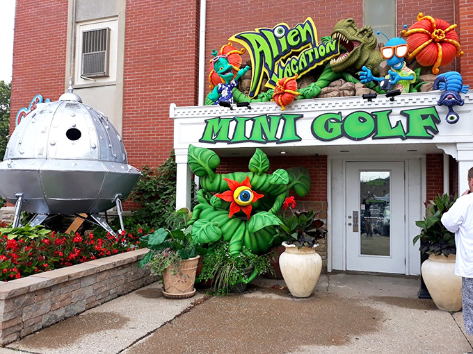 "Fore! The aliens have landed&hellip; on the golf course! Alien Vacation Mini Golf's entrance is your portal to an out-of-this-world putting adventure."