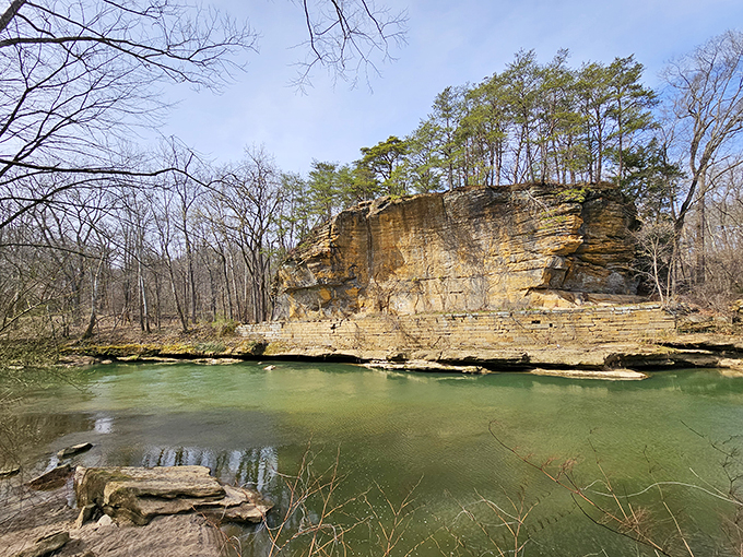 Time-traveling on two wheels: Blackhand Gorge's bike trail takes you through eons of geological history. No flux capacitor required!