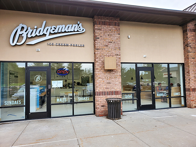 Scoop dreams are made of this! Bridgeman's has been Minnesota's sweet spot since the Great Depression, proving that ice cream is recession-proof.