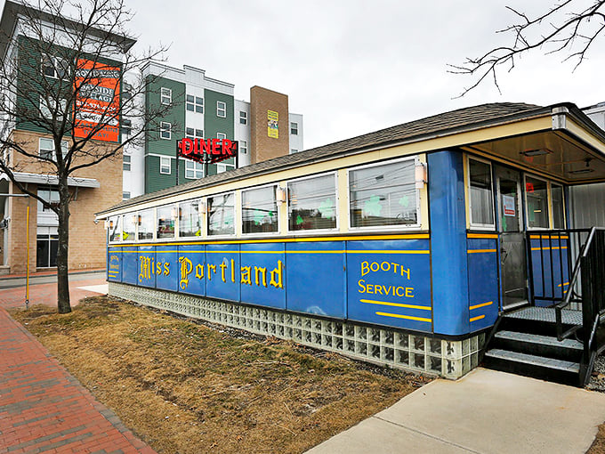 Miss Portland Diner: The cool grandma of Portland's food scene. This vintage beauty proves you're never too old for a makeover or a good meal.