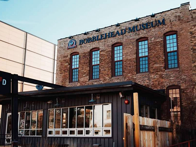 Head-bobbing heaven! It's like walking into the world's most agreeable crowd, where everyone's always nodding "yes."