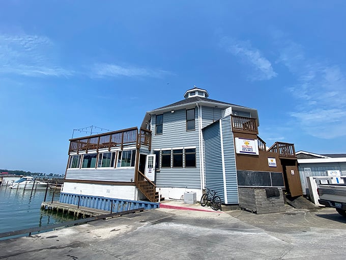 Savor delicious meals and stunning lakeside views when you visit Sunset Harbor Bar & Grille for a relaxing dining experience.