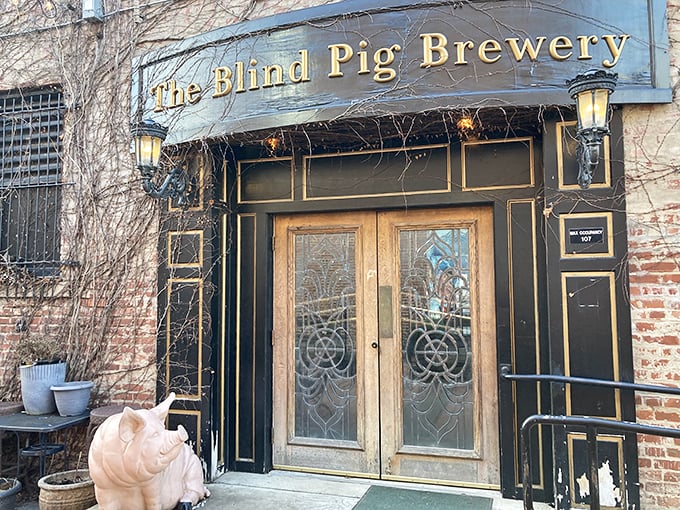 No seeing-eye dog required to spot great beer! The Blind Pig's vintage charm and craft brews make for a visually (and taste bud) appealing experience.