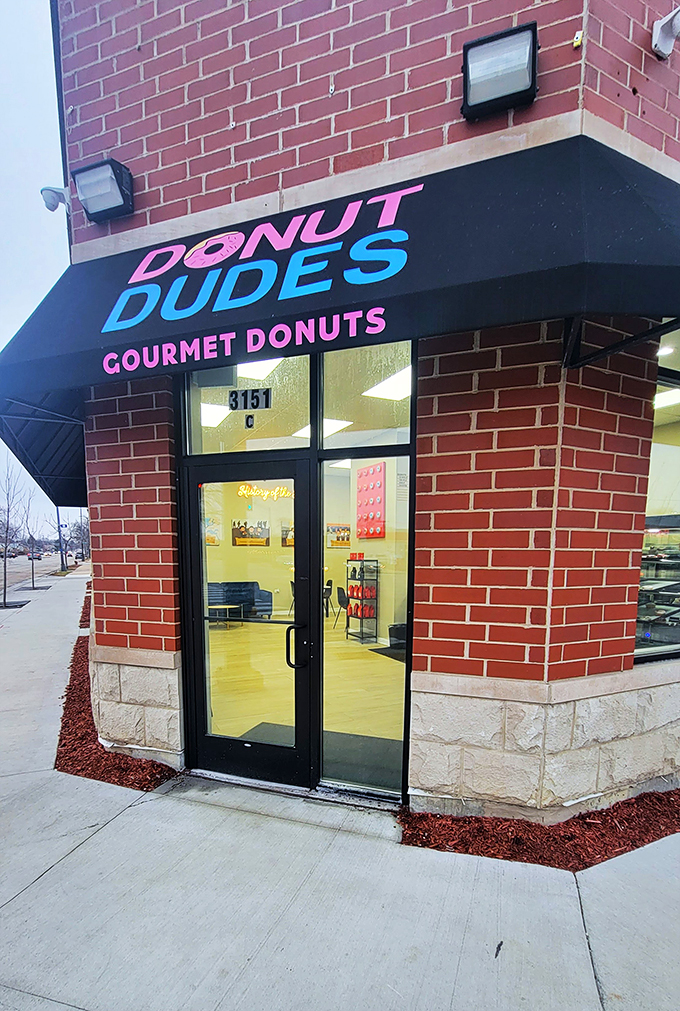 Simple name, extraordinary donuts. Dude's Donuts is like that unassuming friend who turns out to be a secret millionaire &ndash; full of surprises.