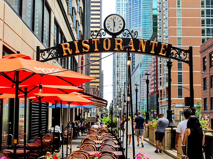 Who needs a red carpet when you've got Labriola's red umbrellas? It's al fresco dining with a side of urban charm.