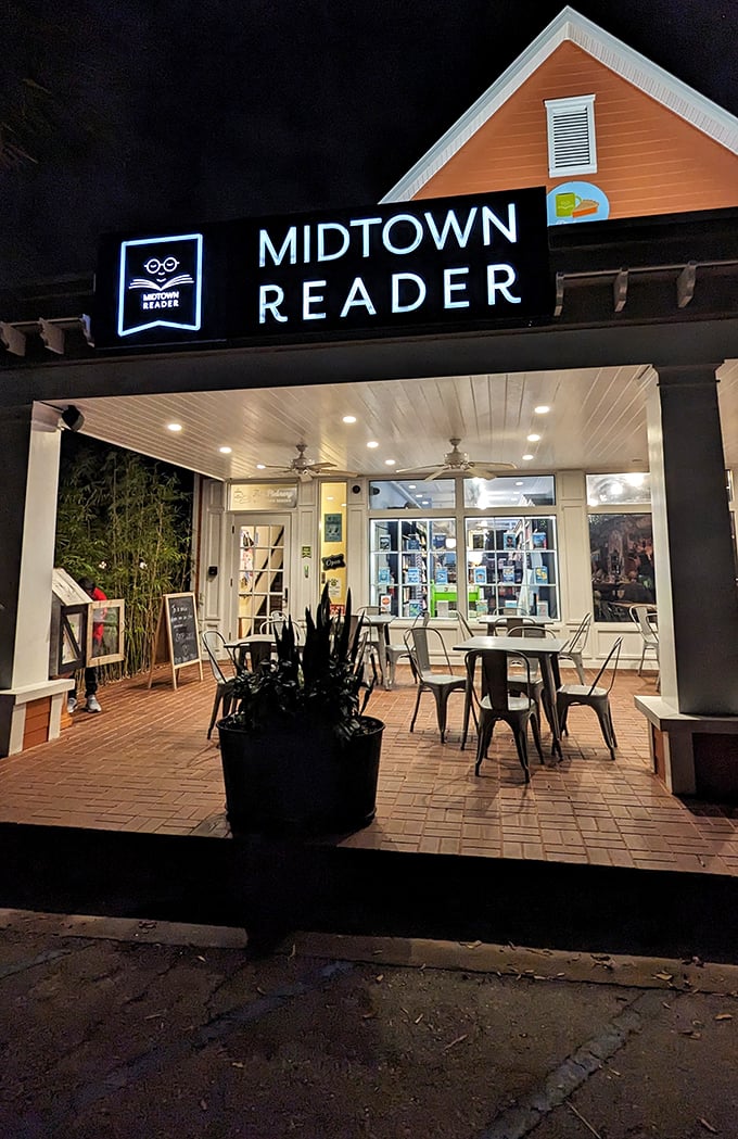 Books by day, events by night. Midtown Reader is the literary equivalent of a mullet &ndash; business in the front, party in the back!