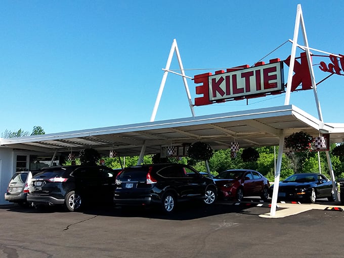 The Kiltie by day: Serving up nostalgia with a side of sunshine. This place is more American than apple pie (and tastier too)!