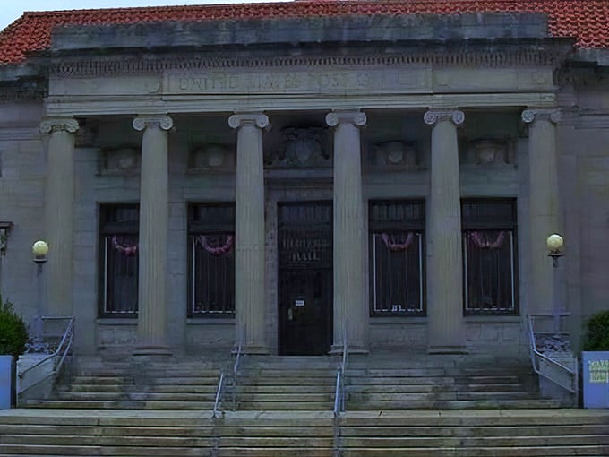 Autumn leaves and popcorn dreams! This museum proves that sometimes the best things come in small, buttery packages.