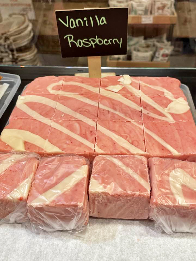 Pink perfection! This vanilla raspberry fudge looks like it was painted by Monet himself.