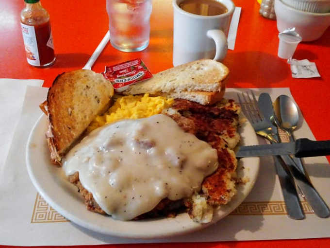 Behold, the pi&egrave;ce de r&eacute;sistance: country fried steak that's more comforting than a warm hug from grandma.