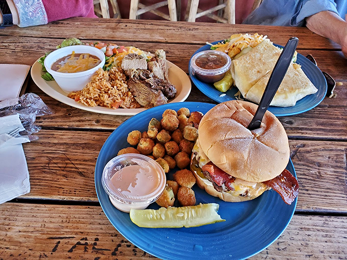 A feast fit for a desert king! From juicy burgers to south-of-the-border delights, this spread is a culinary road trip on a plate.