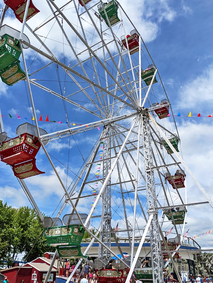 Round and round we go! This classic Ferris wheel offers panoramic views and a gentle reminder of simpler times.