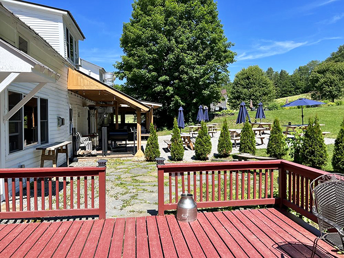 Alfresco dining, Vermont style. Where the air is fresh, the view is green, and the maple syrup flows freely.