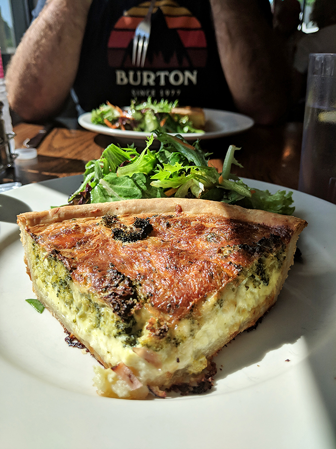 This quiche is having a vegetable identity crisis, and we're here for it. It's like a garden party in pastry form!