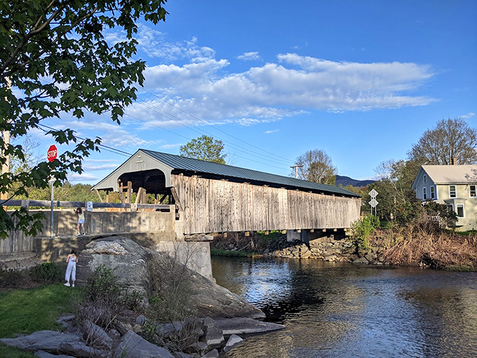 Postcard-perfect or what? This view of the Waitsfield Covered Bridge could make even the Mona Lisa jealous of its timeless beauty.