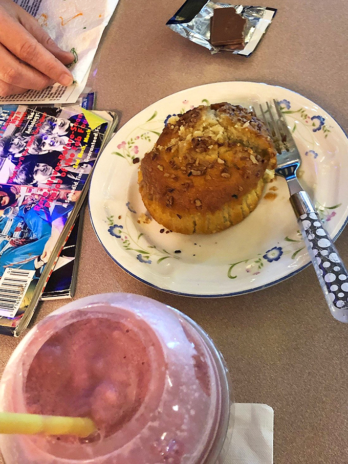 A pastry worthy of Penny Lane, topped with nuts and served on vintage-inspired plates that would make Eleanor Rigby smile. 