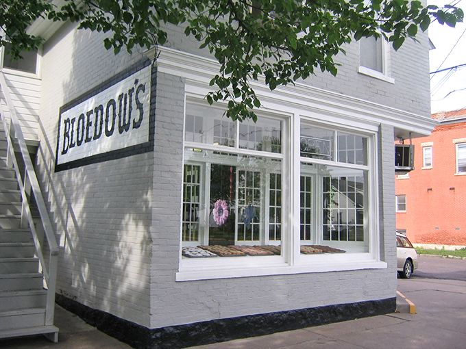 Old-school cool meets new-school drool. This vintage bakery is proof that some things, like perfect pastries, never go out of style. Photo credit: Bloedow Bakery